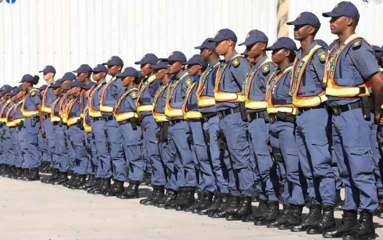 Boosting Safety – Western Cape Welcomes New Constables in Safer Festive ...